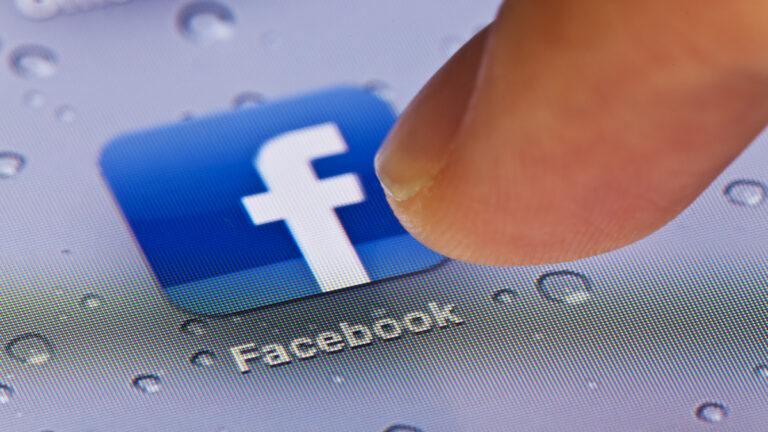 Accedi a Facebook: ecco la guida completa per accedere al tuo account